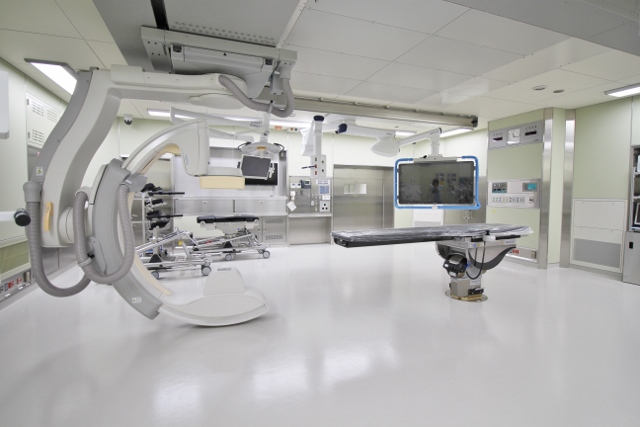 Operating rooms larger than any other in Japan – University of Fukui ...